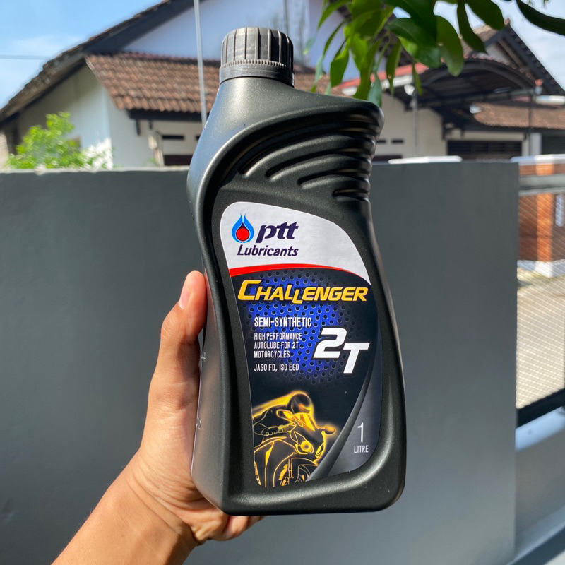Jual OLI SAMPING PTT CHALLENGER 2T ORIGINAL 1 LITER | Shopee Indonesia