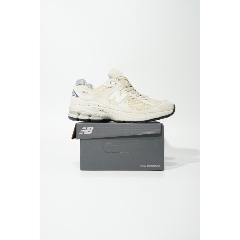 Jual NEW BALANCE 2002r BONE | Shopee Indonesia