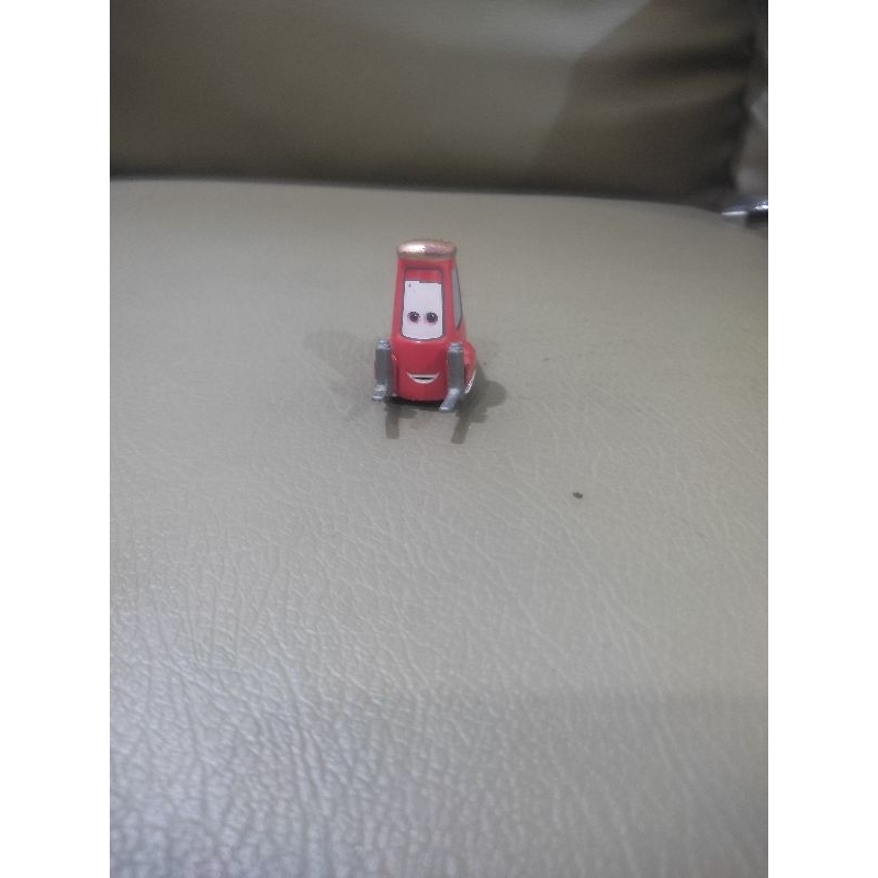 Jual diecast tomica tomy disney pixar cars rescue gogo guido | Shopee Indonesia