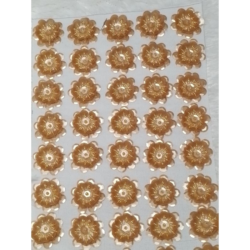 Jual aplikasi bunga payet 3D , bunga rangkai sequin , bunga hias kebaya ...