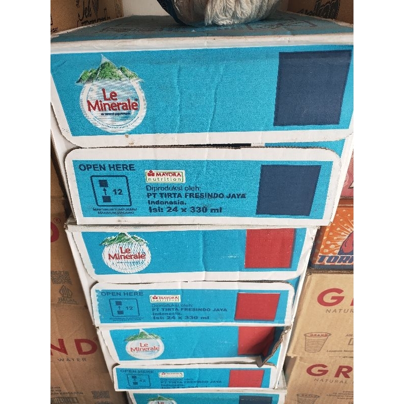 Jual Le Minerale 330 ML 1 dus | Shopee Indonesia