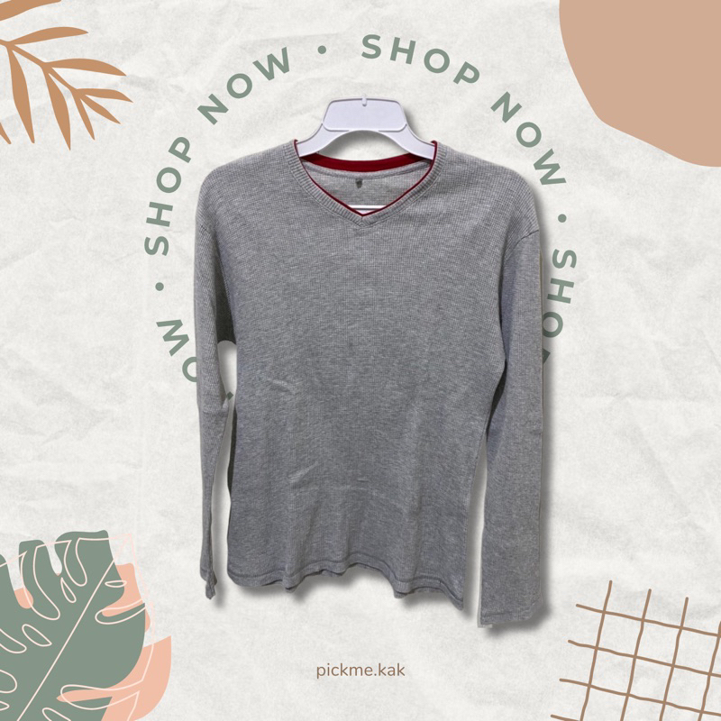 Jual Kaos Abu-abu Grey Tekstur Preloved Bekas Thrift | Shopee Indonesia