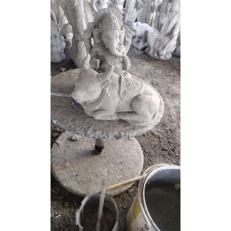 Jual patung dewa ganesha dan lembu 20x15cm | Shopee Indonesia