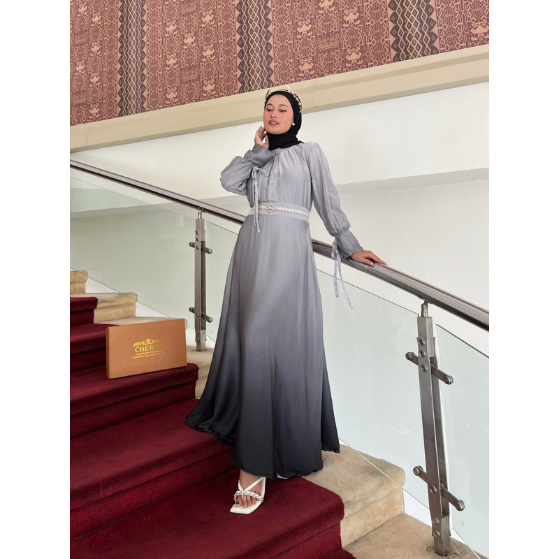Jual Chewid Shania Dress gradasi dress silk premium | Shopee Indonesia