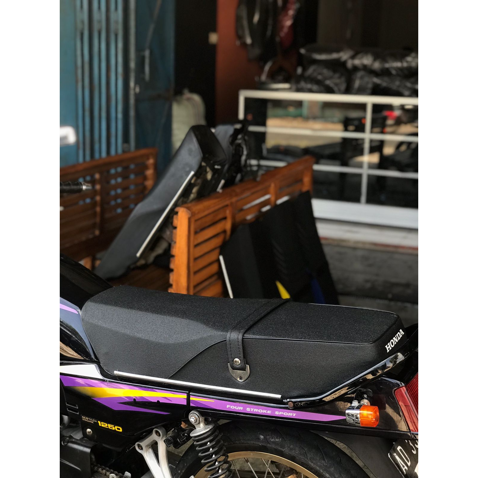 Jual JOK GL PRO/GL MAX DLESER SABUK KULIT POLOS AMPLAS ANTI GEMBOS BUSA ...
