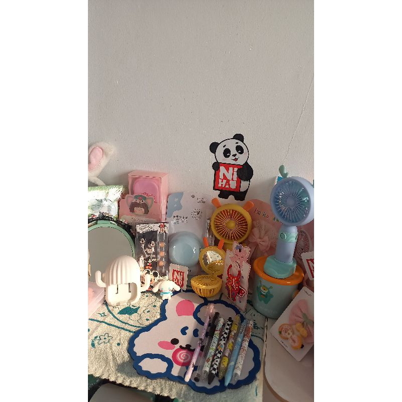 Jual Barang Random Mix cute | Shopee Indonesia
