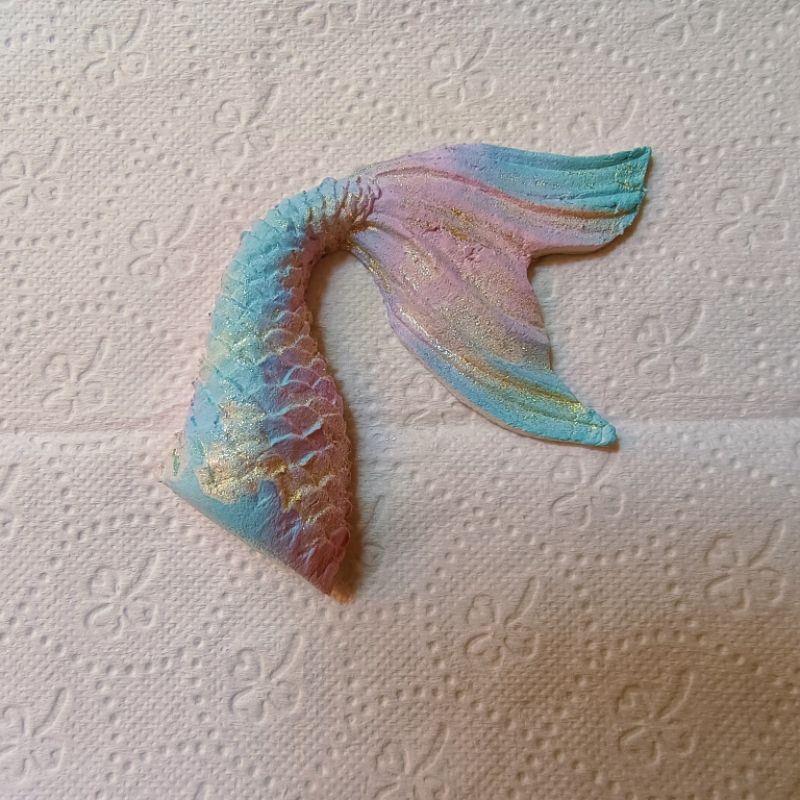 Jual Topper ekor mermaid tail untuk hiasan cake ulang tahun / clay ekor ...