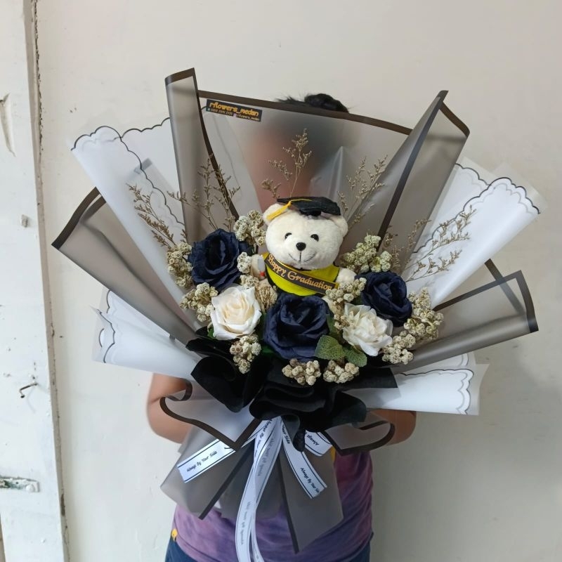 Jual Buket Bunga / Buket Boneka / Buket Bunga boneka Wisuda | Shopee ...
