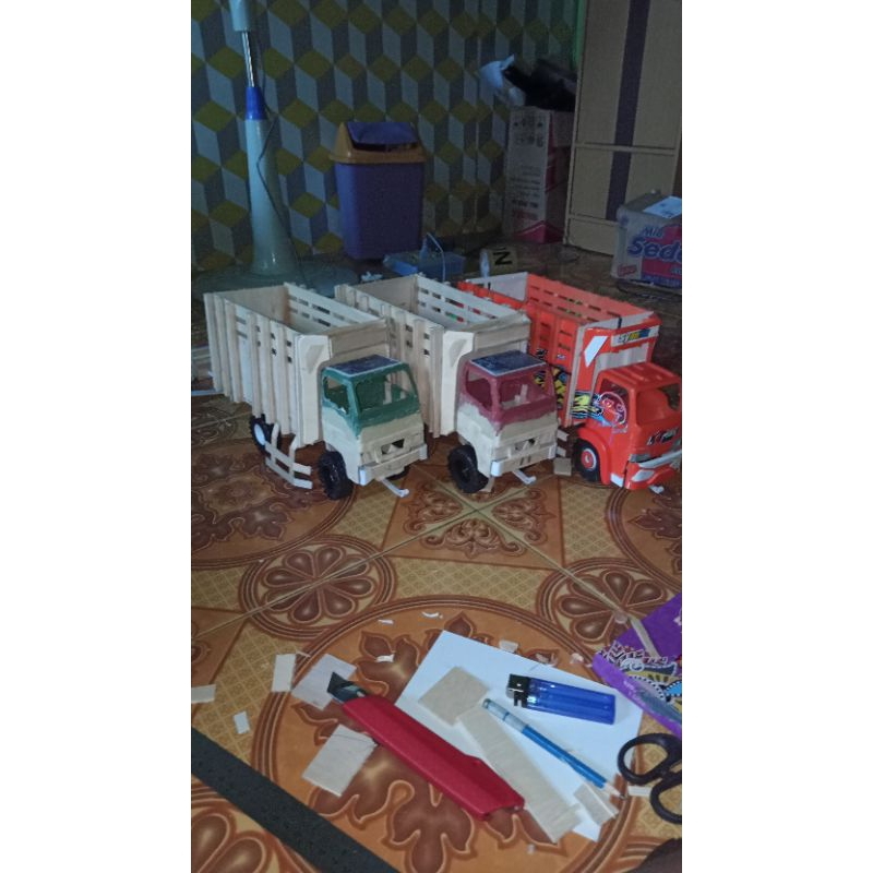 Jual miniatur truk plastik model (CANTER) | Shopee Indonesia