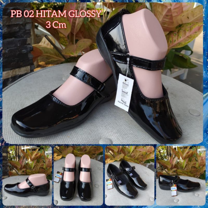Jual SEPATU PANTOFEL PASKIBRA HITAM KILAP GLOSSY HAK 3 CM PASKIBRAKA ...