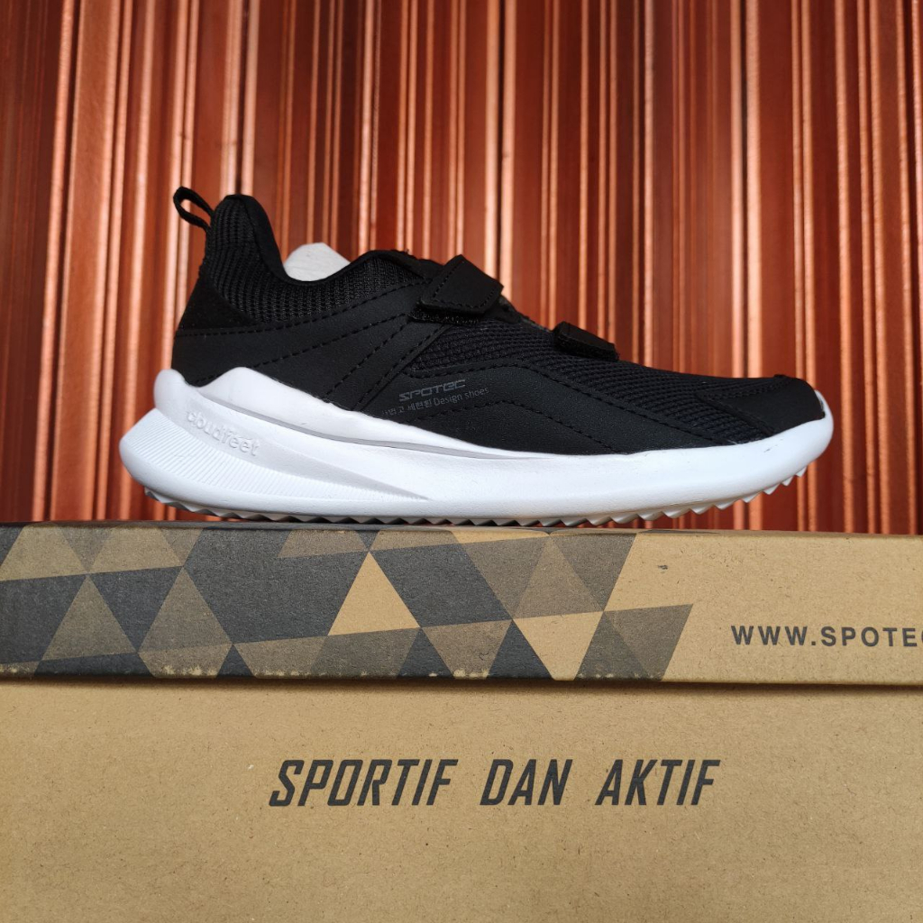 Jual Sepatu Running Spotec Anak-anak ACTIVO VELCRO JR HITAM/PUTIH ...