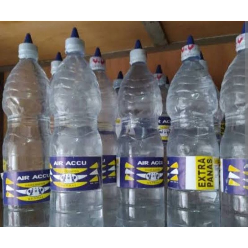 Jual Air Aki Tanggung 600ml / air accu tutup biru | Shopee Indonesia