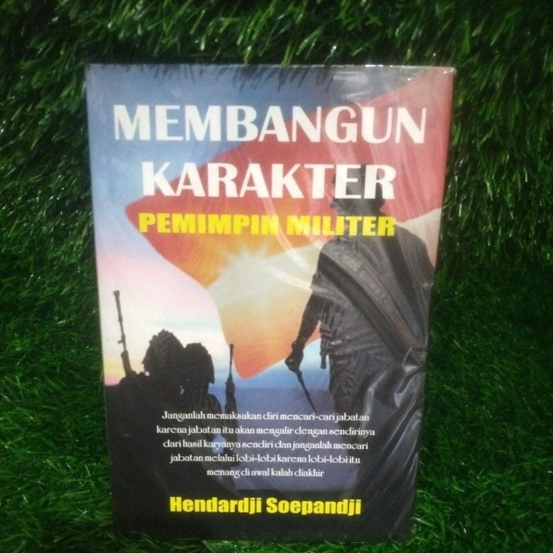 Jual BUKU MEMBANGUN KARAKTER PEMIMPIN MILITER | Shopee Indonesia