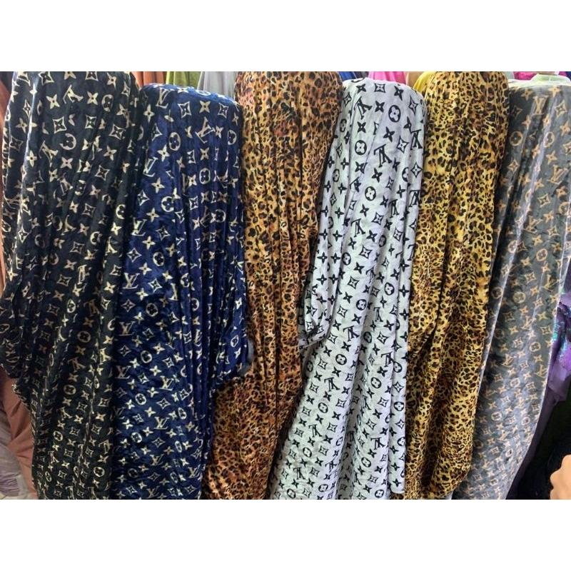 Jual KAIN BLUDRU MOTIF (import, garment,limited editions) | Shopee ...