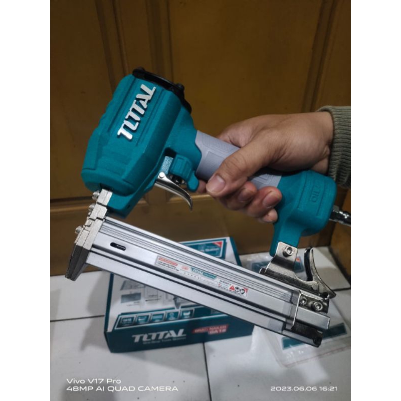 Jual Mesin paku tembak angin total GA18 brad nailer 10-30mm | Shopee Indonesia