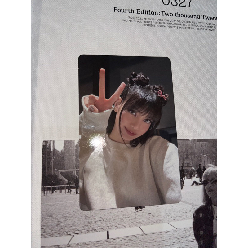 Jual OFFICIAL PHOTOCARD LISA 0327 PHOTOBOOK VOL.4 | Shopee Indonesia