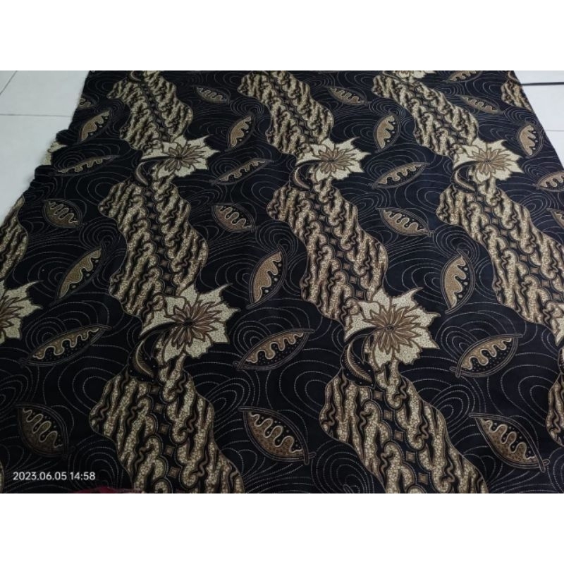 Jual KAIN BATIK MODERN TRADISIONAL / KAIN BATIK JAWA / KAIN BATIK ...