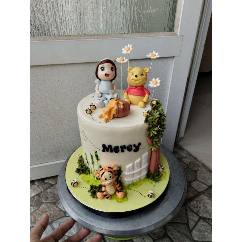 Jual Kue ulang tahun winnie the pooh tanpa admin | Shopee Indonesia