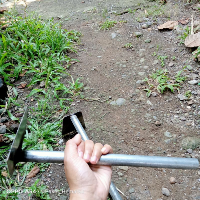 Jual Satu Set Peralatan Berkebun 3 Pcs Garuk Cangkul Mini Gagang Pipa Dan Sekop Taman Lancip