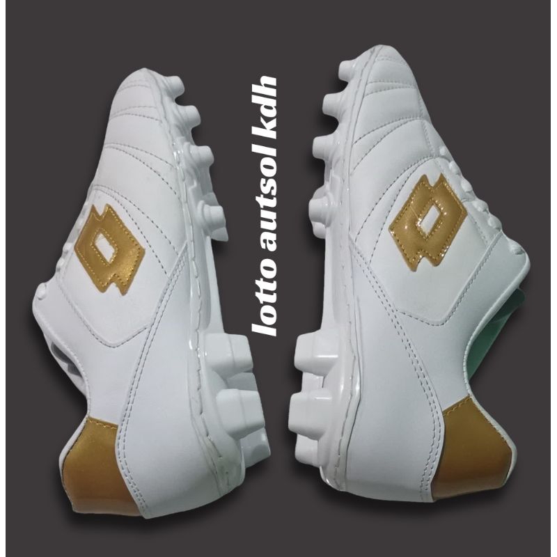 Jual sepatu bola lotto// sepatu bola terlaris// sepatubola termurah ...