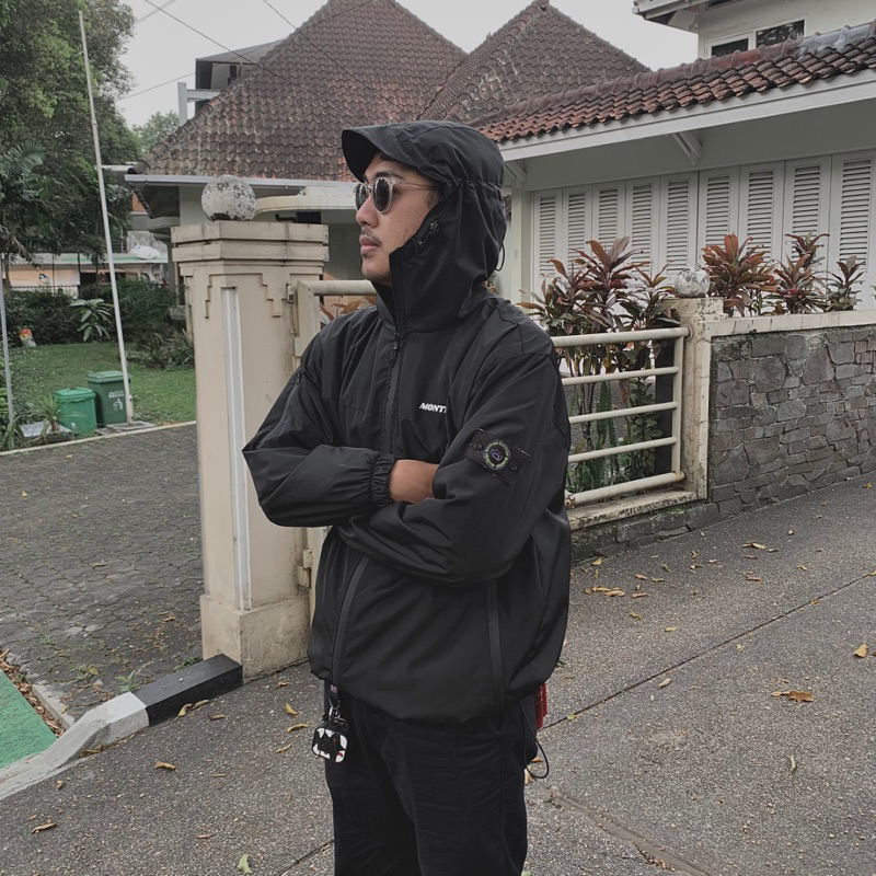 Jual gorpcore outdoor Montego”Never Surrender”WATERPROOF | Shopee Indonesia