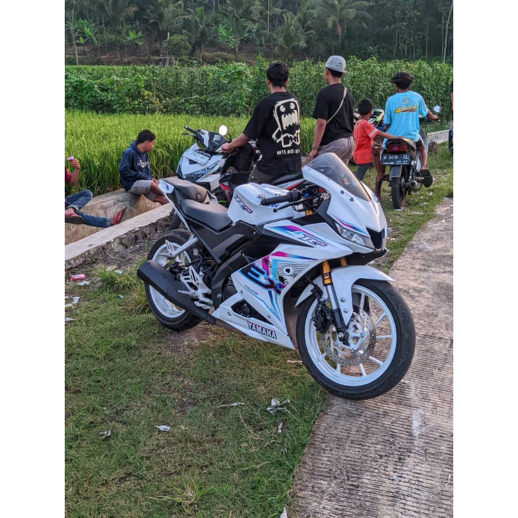 Jual STRIPING TRANSPARAN YAMAHA R15 V3 RAINBOW WONDERFULL | Shopee ...