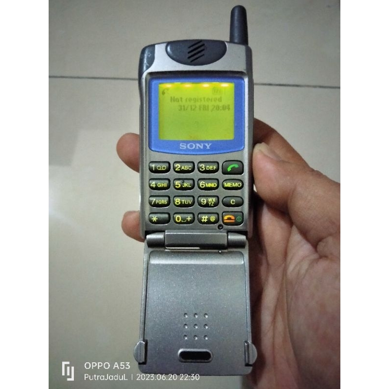 Jual Sony CMD-Z5 HP Antena Normal Original Mulus Jadul Langka Unik Imut ...