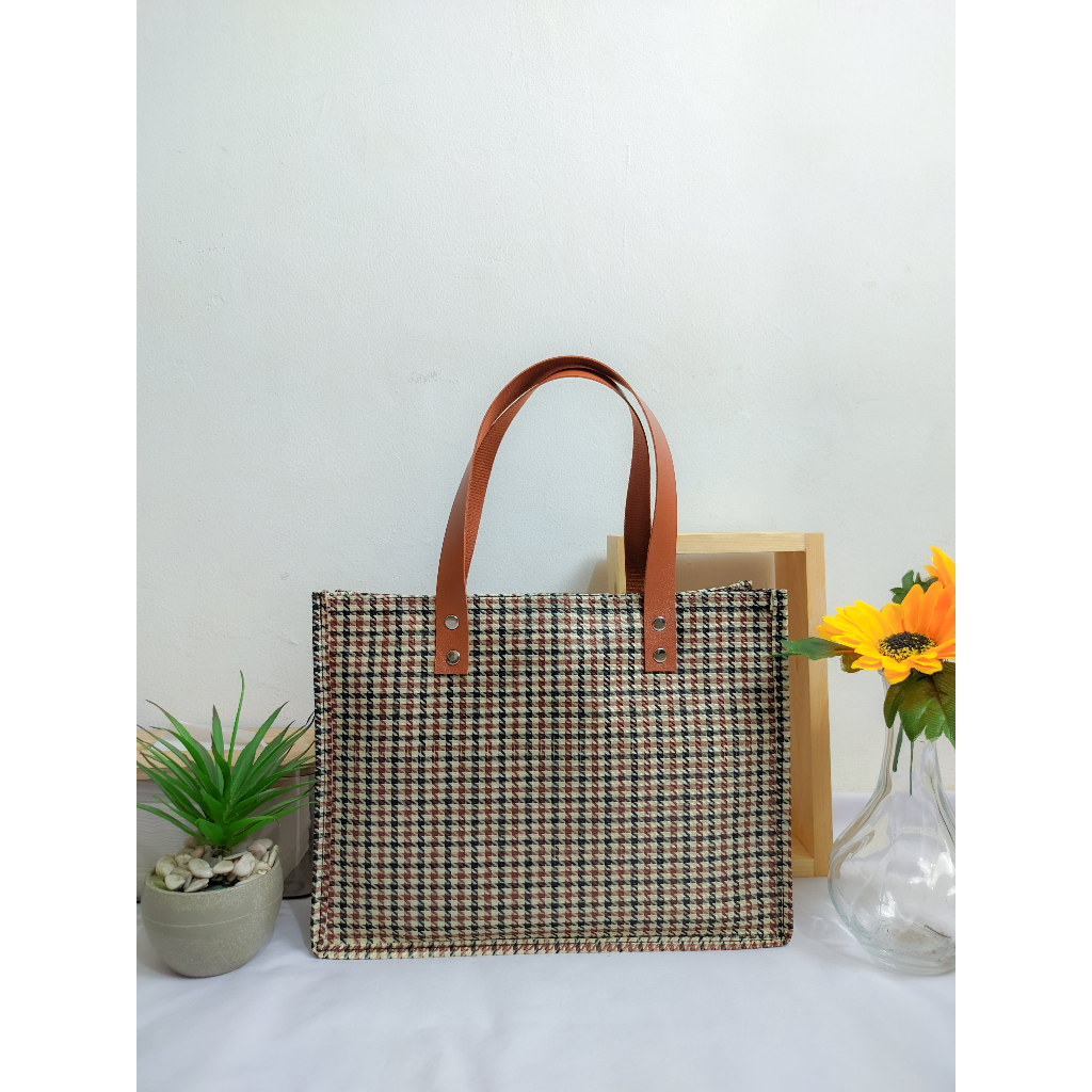 Jual [100% FOTO ASLI] TAS VINTAGE DOLBY BATIK/ TAS KOTAK SIMPLE ...