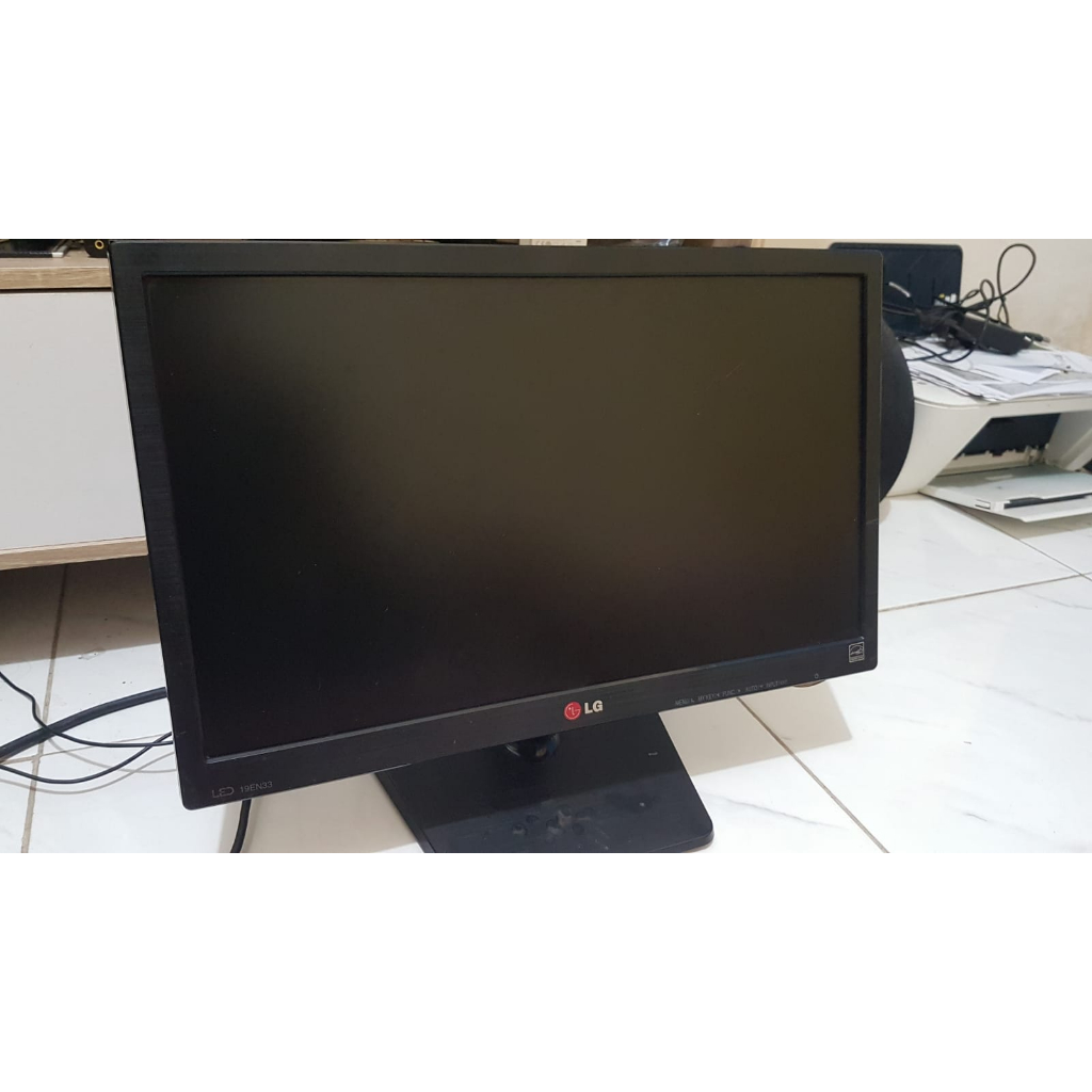 Jual Monitor LG 19 Inch tipe 19EN33SA (minus layar lecet dikit ...
