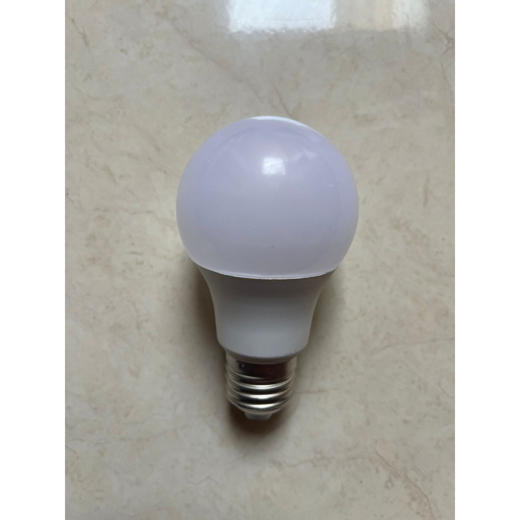 Jual Bohlam Lampu LED 7W Kuning Warm White | 7 watt AC 220 - 240V ...