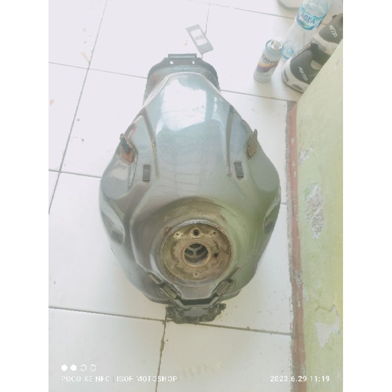 Jual Tangki bensin Cbr 250rr - Fuel Tank Cbr 250rr | Shopee Indonesia