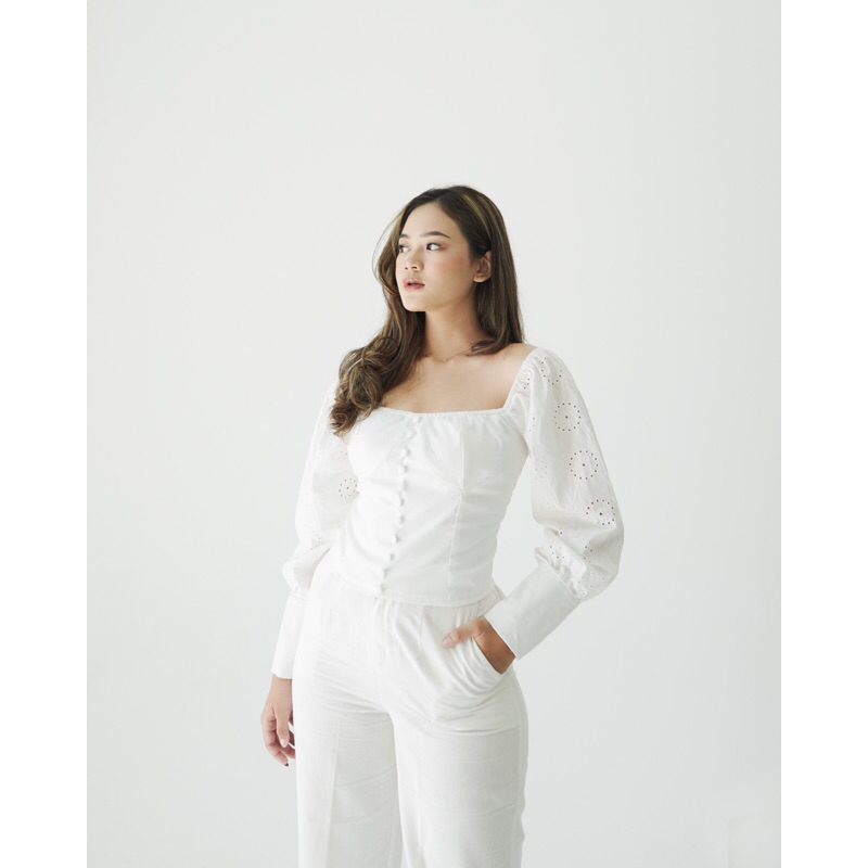 Jual LISA TOP | Shopee Indonesia