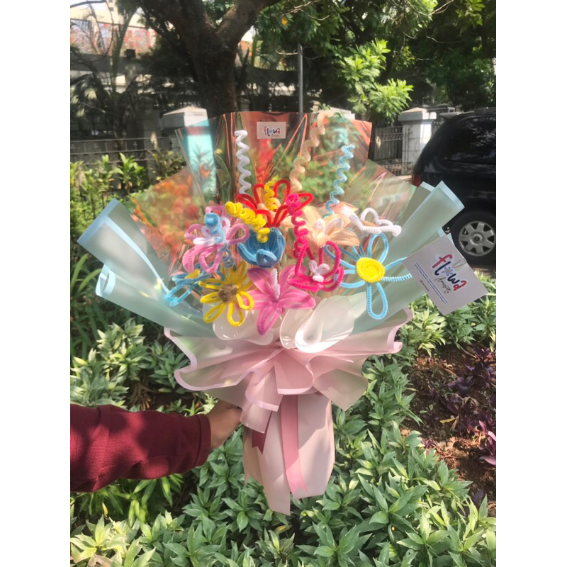 Jual RAINBOW BOUQUET | PIPE CLEANER FLOWERS | BUKET BUNGA KAWAT BULU ...