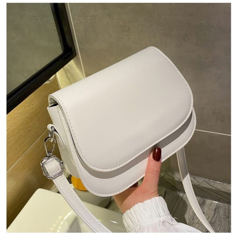 Jual HANABI- Sling Bag/Tas Selempang Wanita/Tas bahu/Tas Keninian/Tas ...