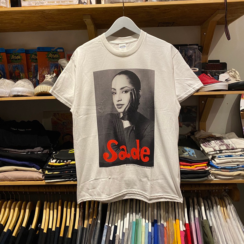 Jual SADE - NO ORDINARY LOVE TSHIRT WHITE | Shopee Indonesia