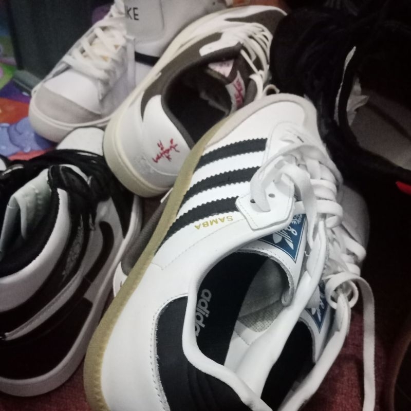 Jual sepatu second 290 | Shopee Indonesia