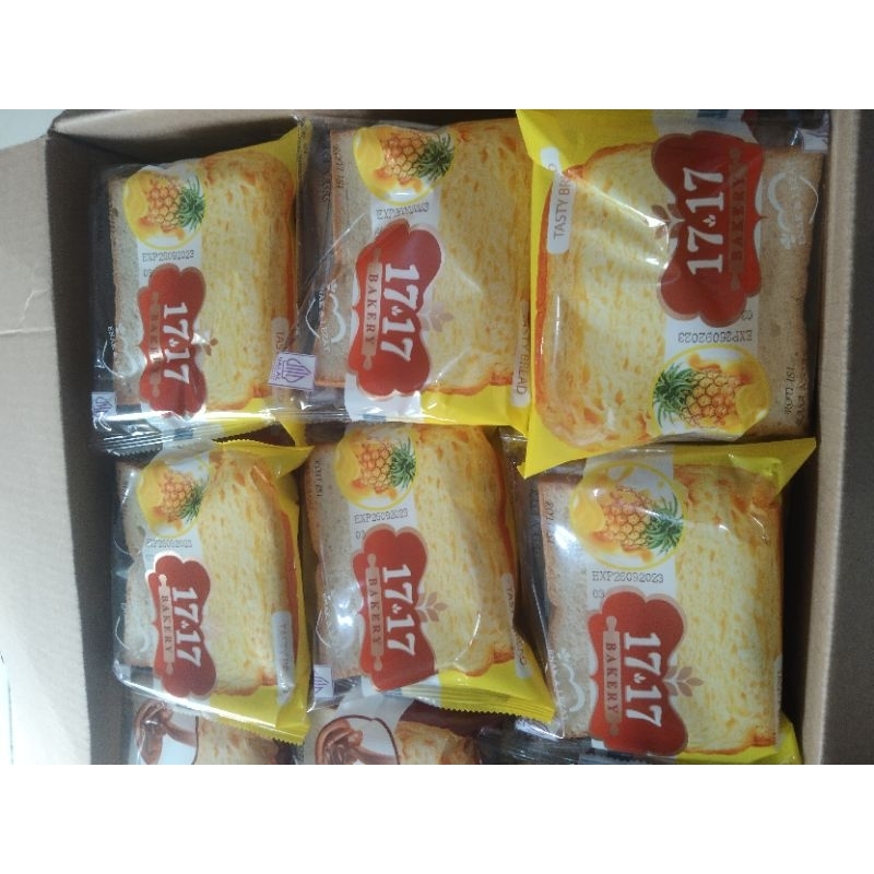 Jual Roti Bakery 17*17 Rasa Coklat dan Nanas | Shopee Indonesia