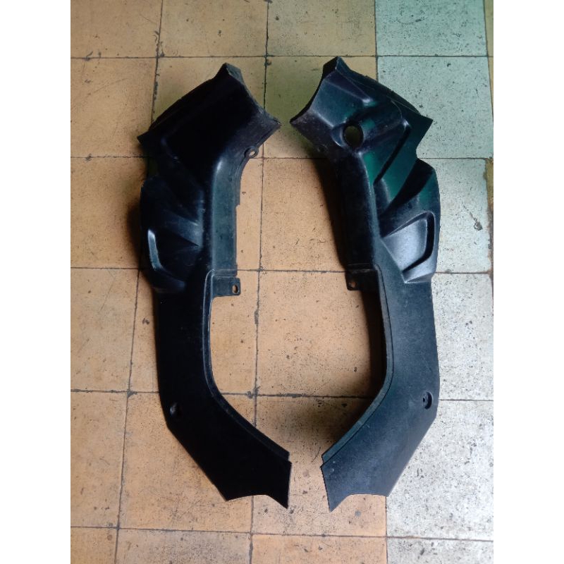 Jual Cover Sayap Dalam Yamaha Crypton Original | Shopee Indonesia