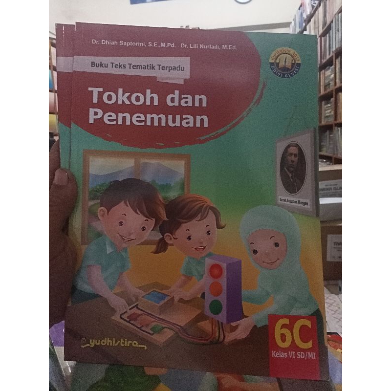 Jual buku teks tematik terpadu tokoh dan penemuan kelas 6C penerbit Yudhistira | Shopee Indonesia