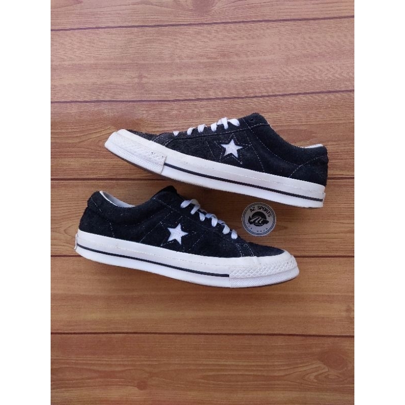 Jual SEPATU CONVERS PESANAN ORANG | Shopee Indonesia