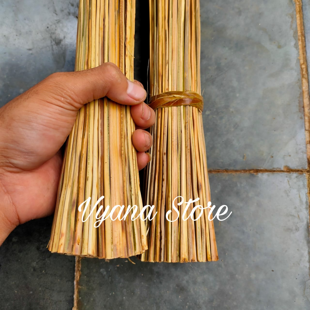Jual Sapu Lidi Aren Asli per ikat Bukan Lidi Kelapa | Shopee Indonesia