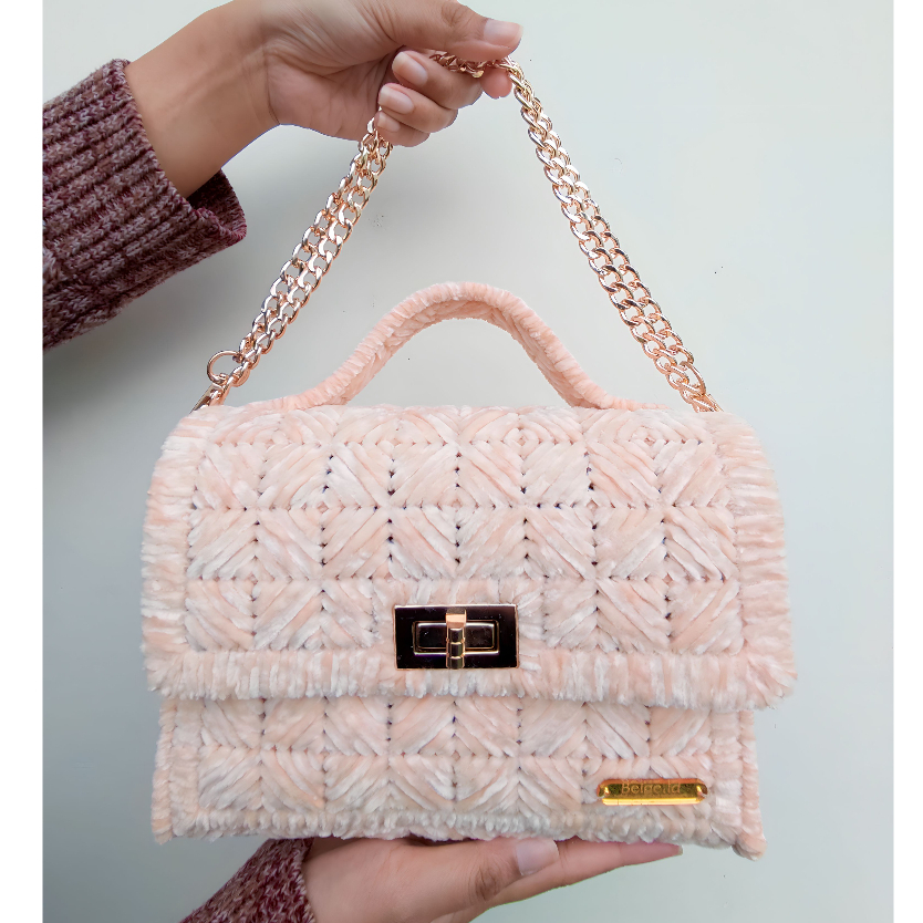 Jual Plastic Canvas Bag Premium Tas Rajut Handmade Velvet Yarn (Bludru ...