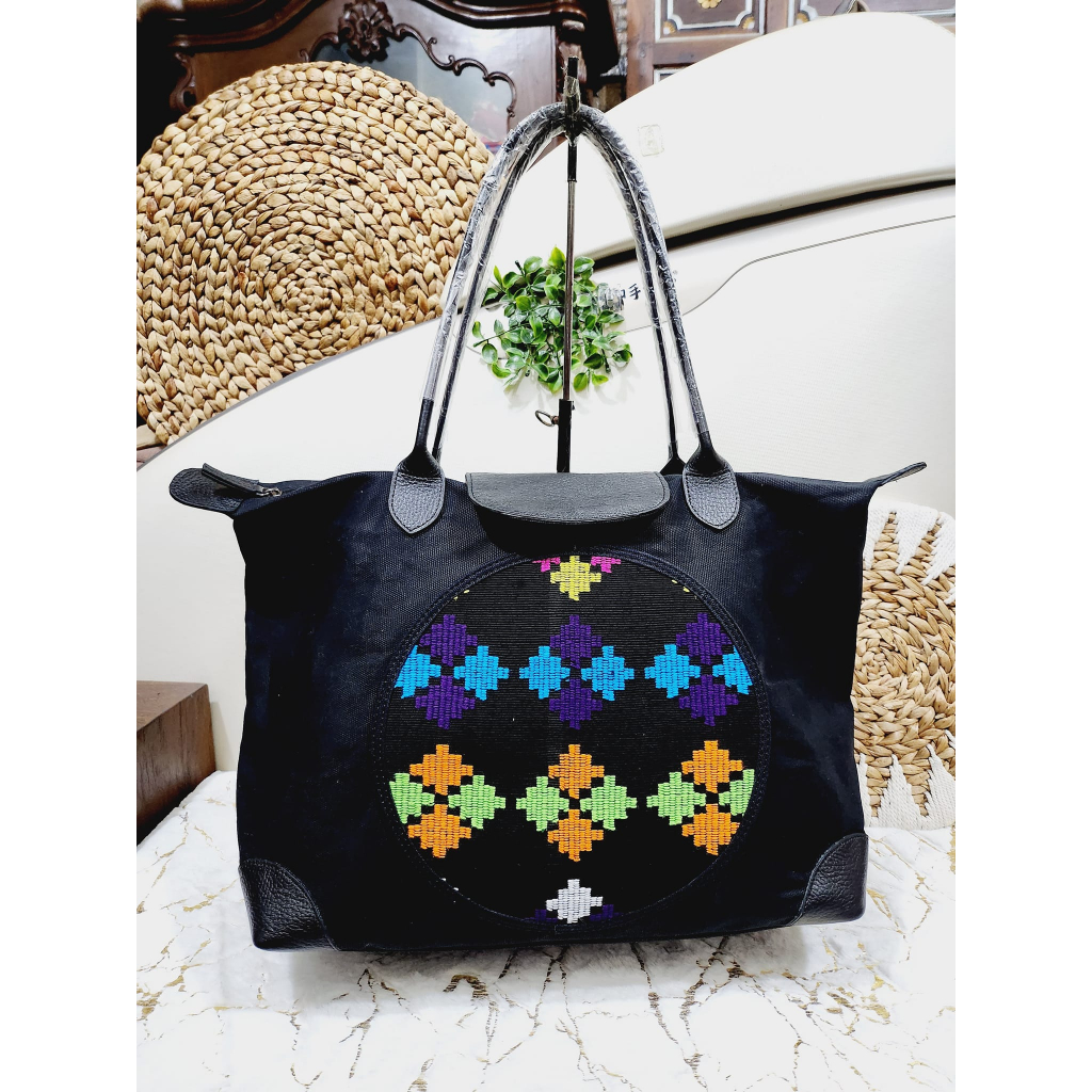 Jual TAS JEMBAR 1592 Canvas hitam Tenun tangan buna kerawang asal NTT ...