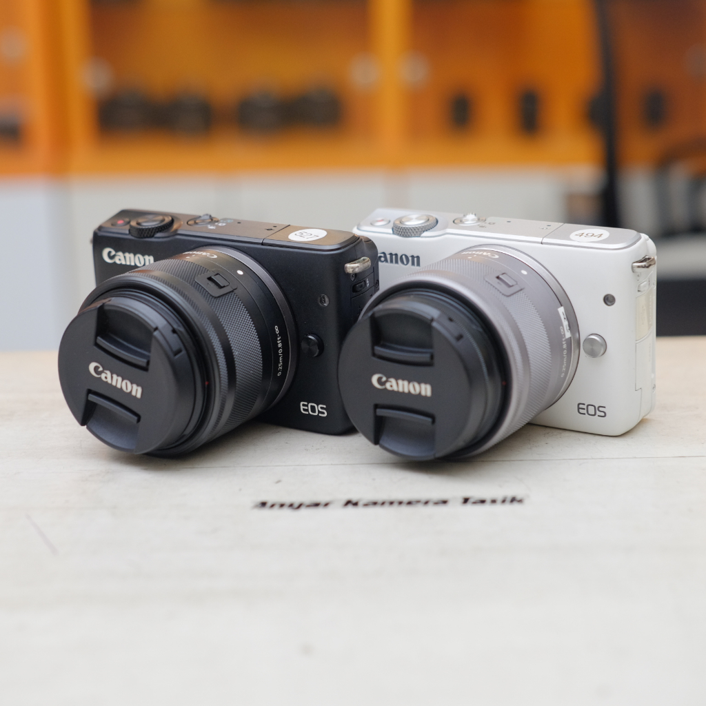 Jual kamera mirrorless canon m10 Canon M10 kit 15-45mm WiFi Jual kamera mirrorless canon m10 Canon M10 kit 15-45mm WiFi