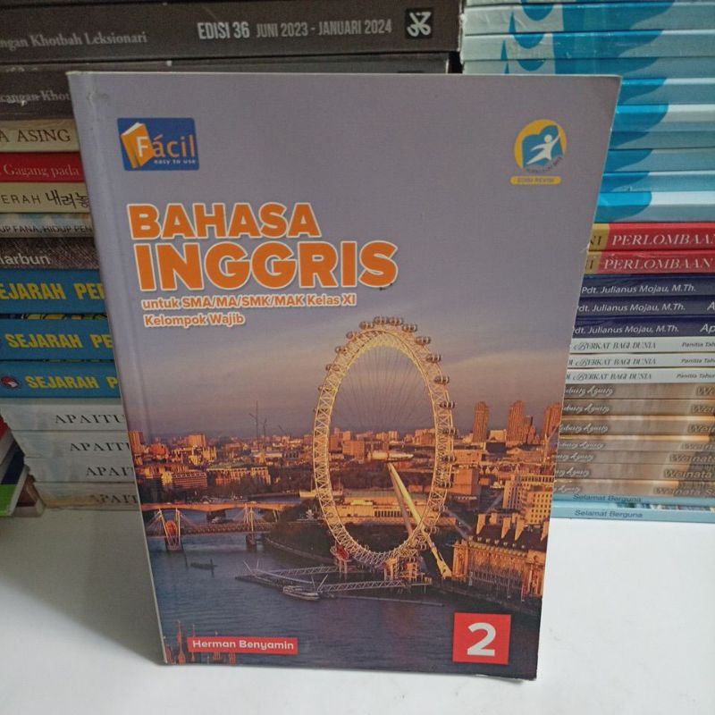 Jual Buku bahasa Inggris 2 untuk SMA kelas Xl penerbit Facil | Shopee Indonesia