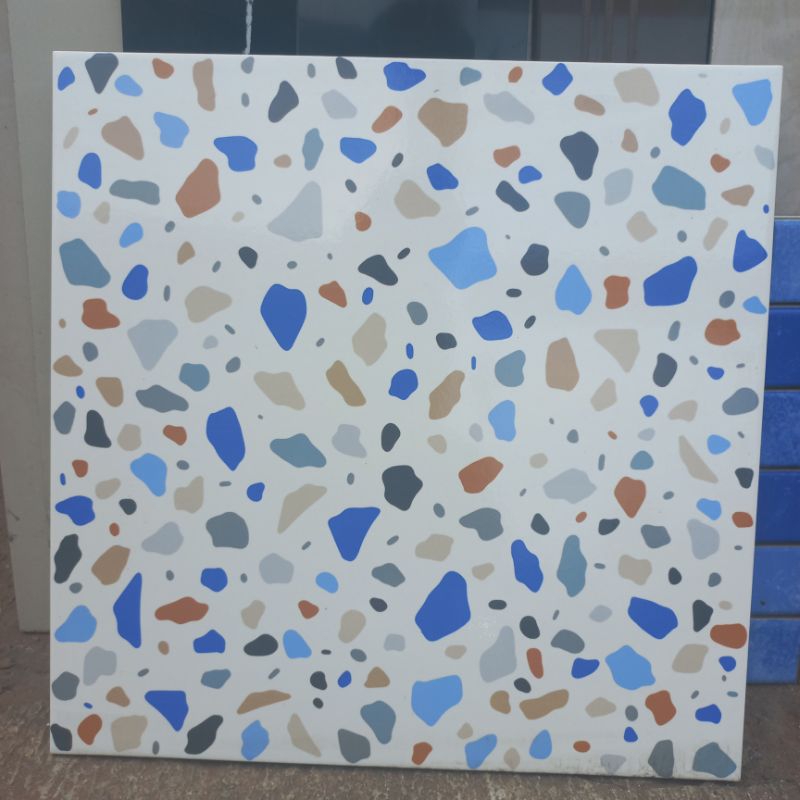 Jual KERAMIK LANTAI DAN DINDING OSAKA RED / BLUE 40X40 KW1 | Shopee ...