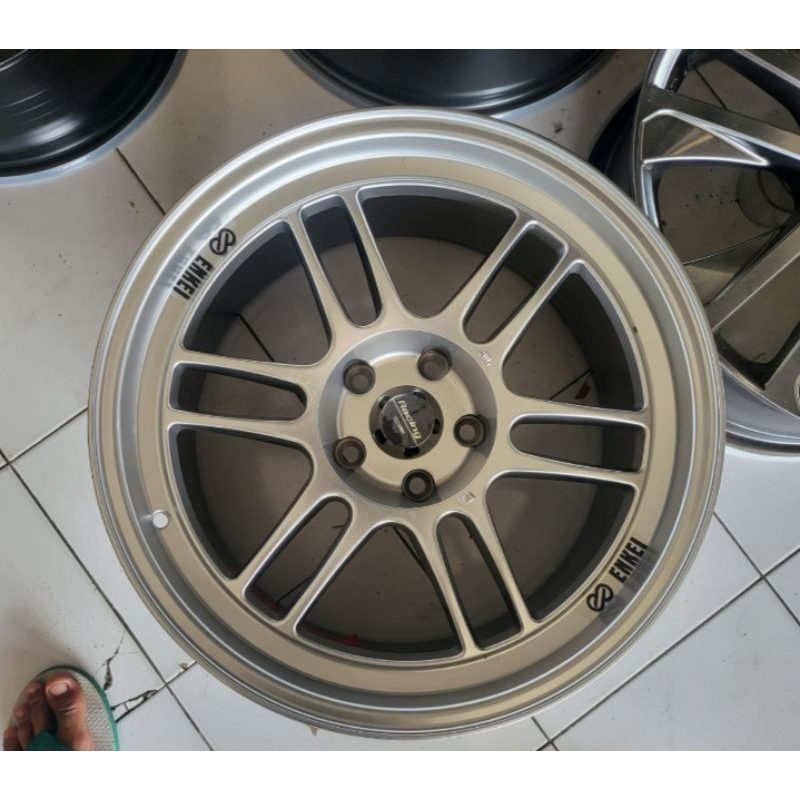 Jual Velg enkei rpf1 r18 flow forming velg mobil enkei rpf1 ring 18 flow forming | Shopee Indonesia