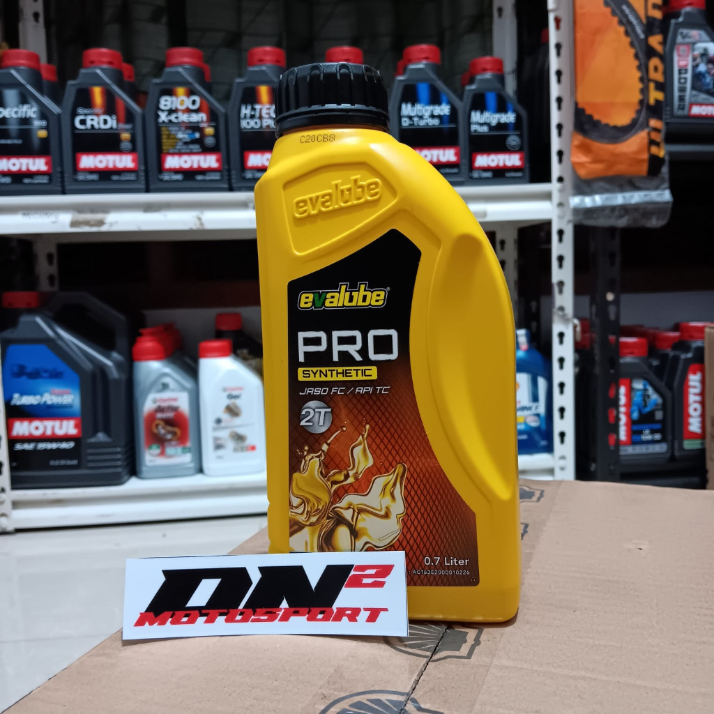 Jual Evalube 2T PRO Synthetic Oli SAMPING Motor 2T (0,7L) | Shopee ...