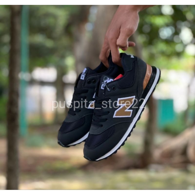 Jual Premium Grade Original NB 574 Abu Putih Sepatu Running Abu Putih ...