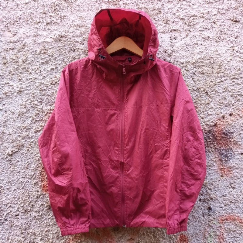 Jual UNIQLO RUNNING | Shopee Indonesia